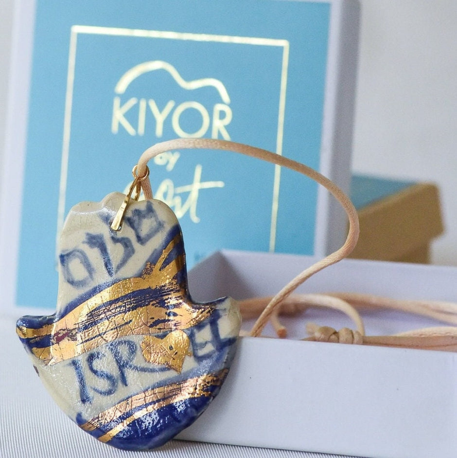 BLUE, WHITE & GOLD – Kiyor Studio
